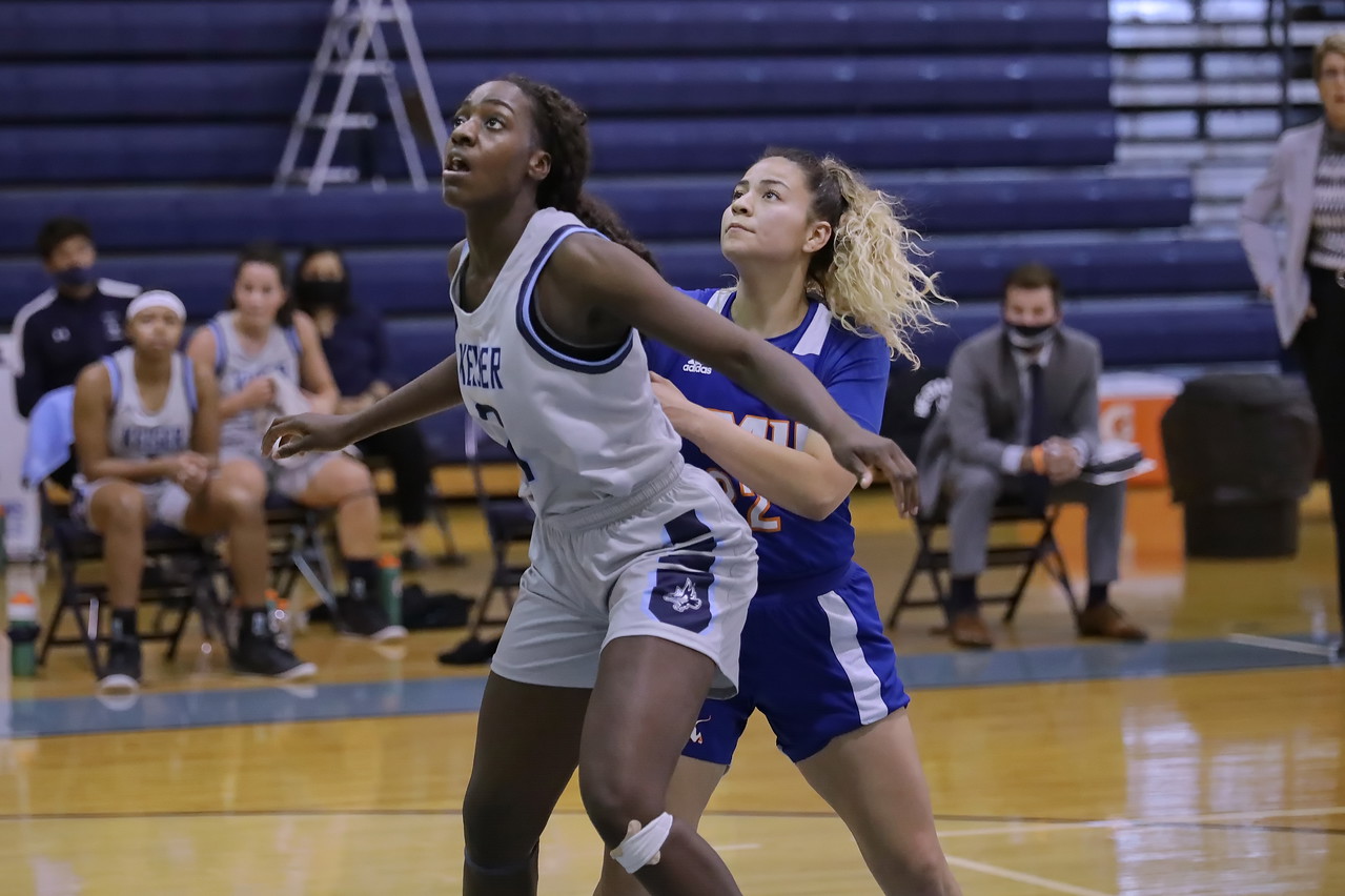 Angela Denis - 2021-22 - Women's Basketball - Keiser University Athletics