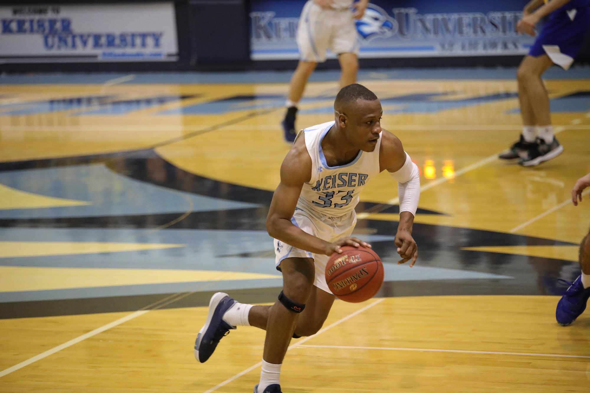 No. 6 Men's Basketball Mounts Big Comeback, Wins 66-65 at Ave Maria ...