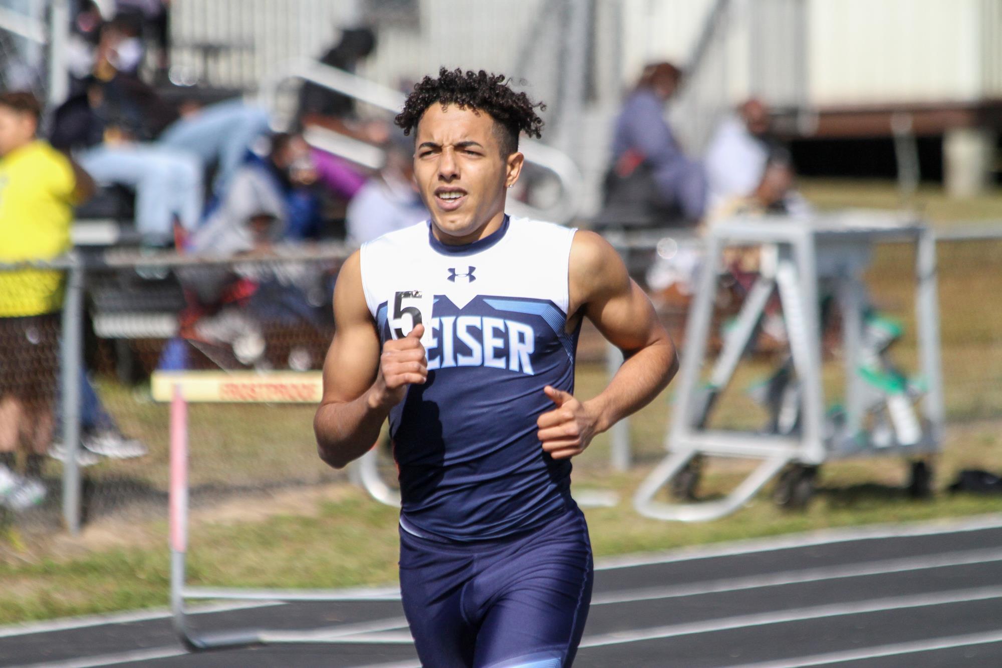 Jesus Arenas - 2021 - Men's Indoor Track & Field - Keiser University ...