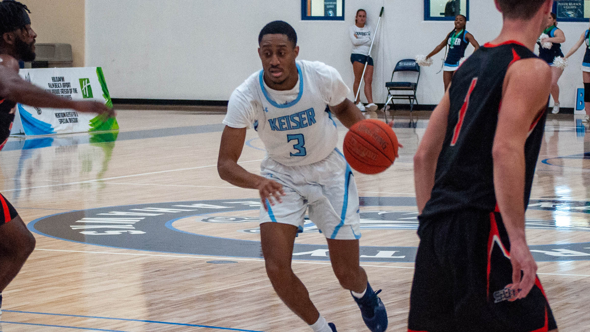 Five Seahawks Reach Double-Figures as Men's Basketball Defeats Taylor ...