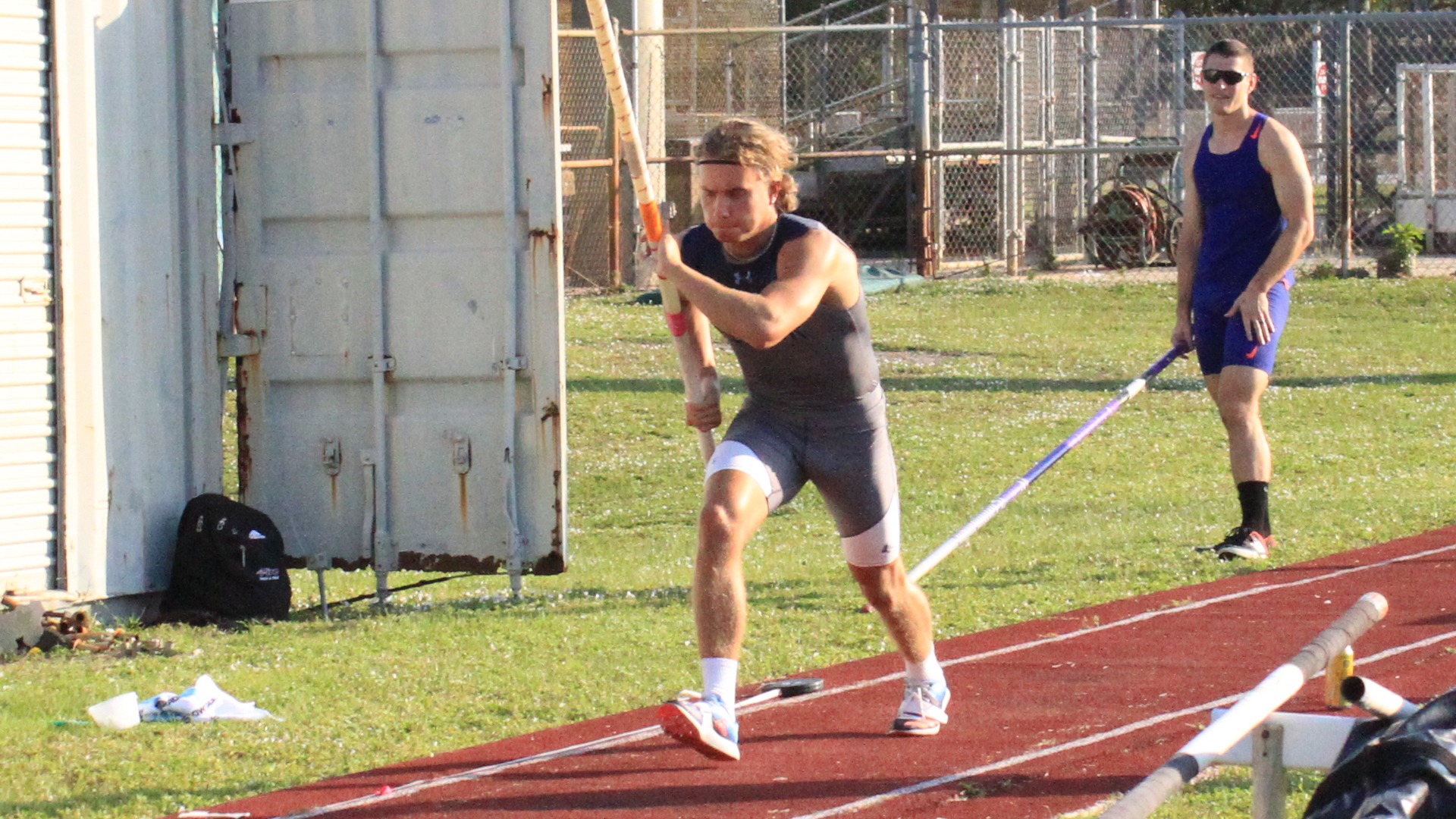 Emil Carlsson - 2022-23 - No. 3 Men's Indoor Track & Field - Keiser ...