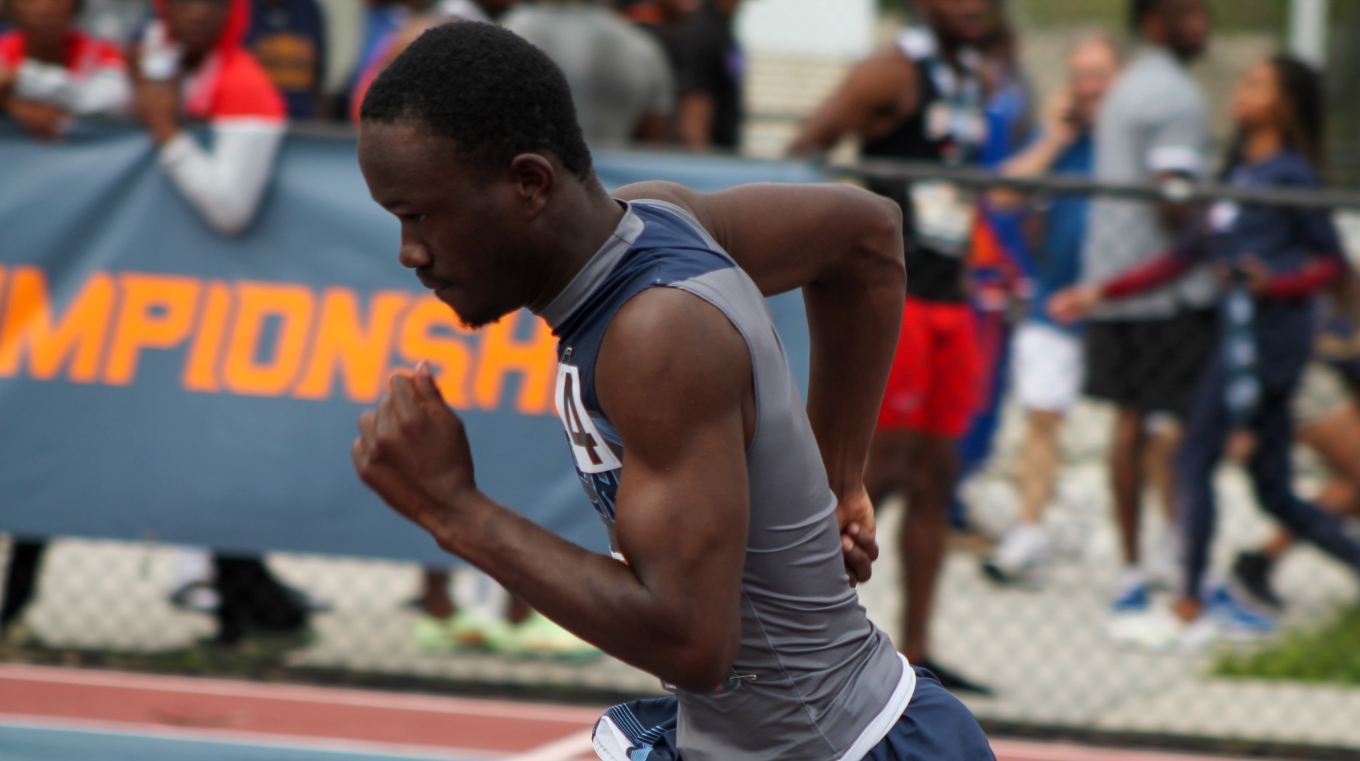 Omario Windett - 2022-23 - No. 3 Men's Indoor Track & Field - Keiser ...