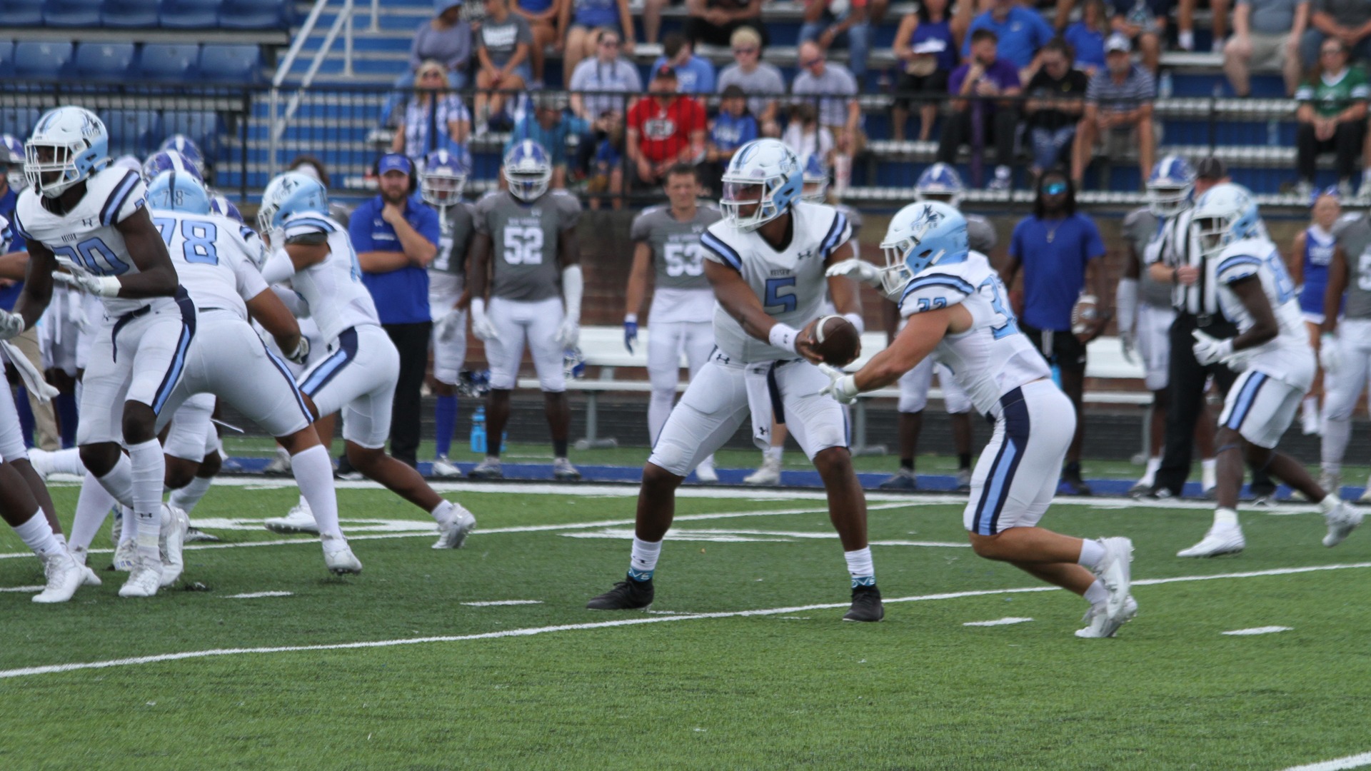 No. 2 Football Tops No. 9 Lindsey Wilson in Top 10 Showdown, 30-26 ...