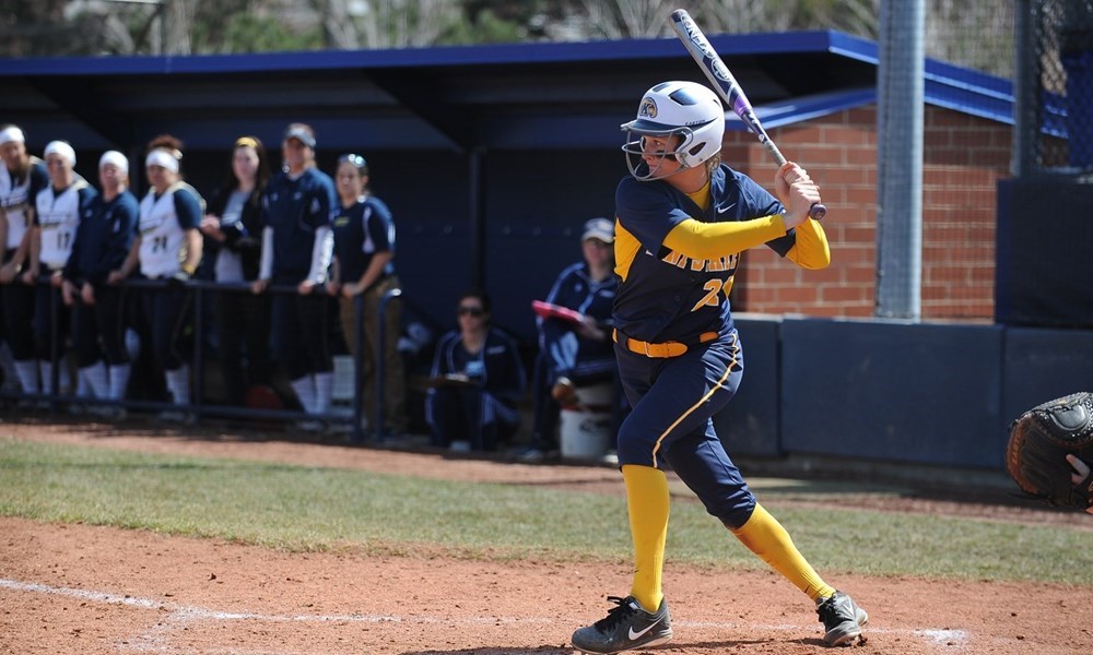 Lauren Kesterson - Softball - Kent State Golden Flashes