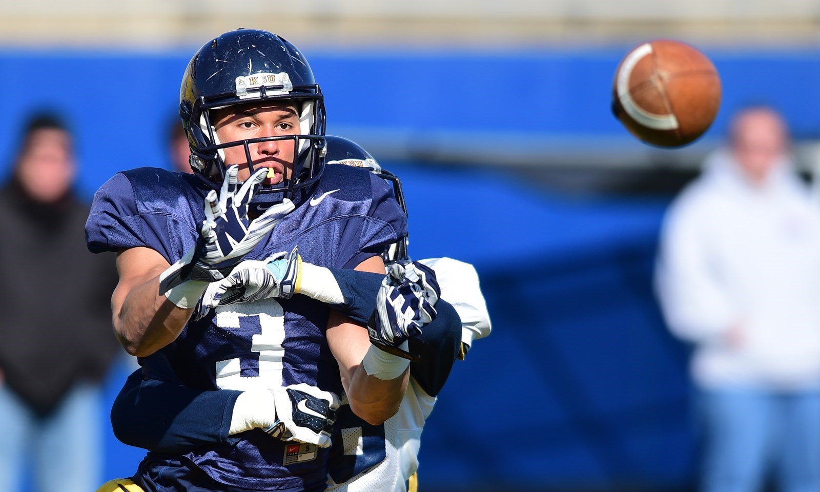 Kris White - Football - Kent State Golden Flashes