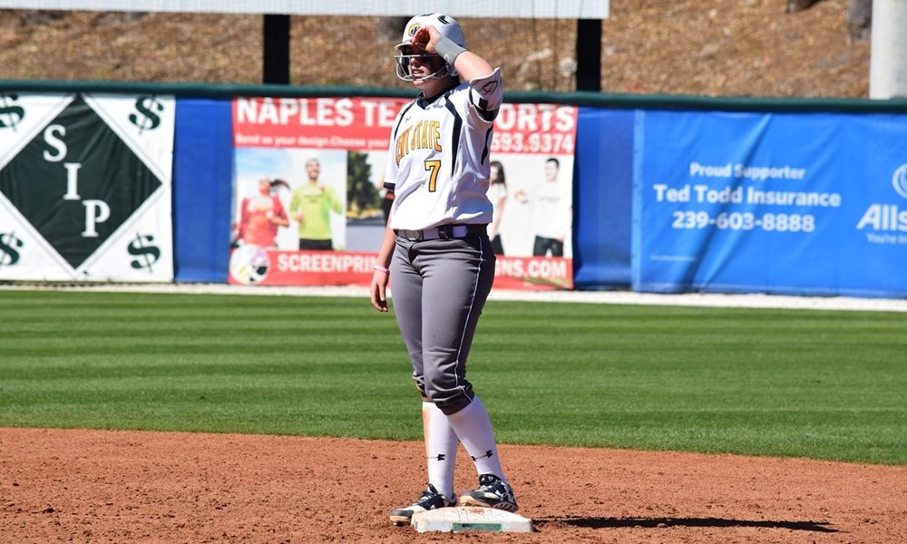 Erika Warren - Softball - Kent State Golden Flashes