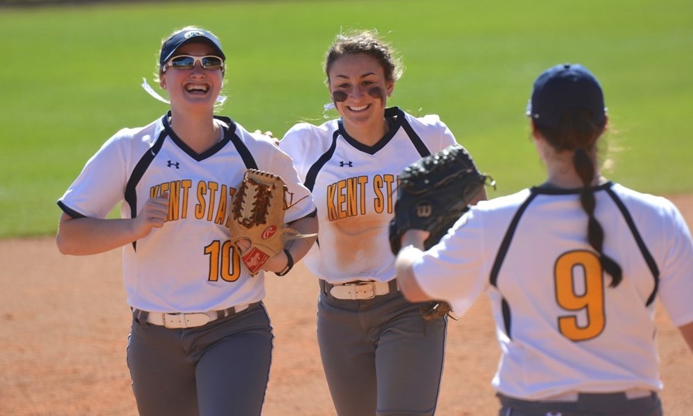 Vanessa Scoarste - Softball - Kent State Golden Flashes