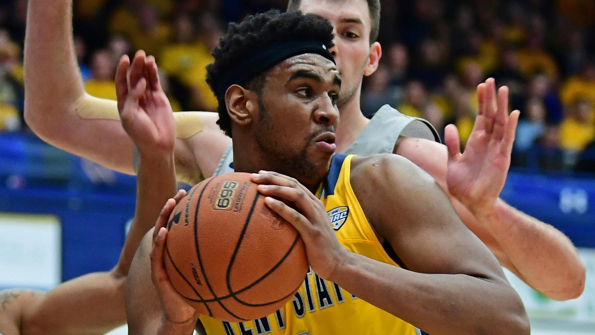 Adonis De La Rosa - Men's Basketball - Kent State Golden Flashes