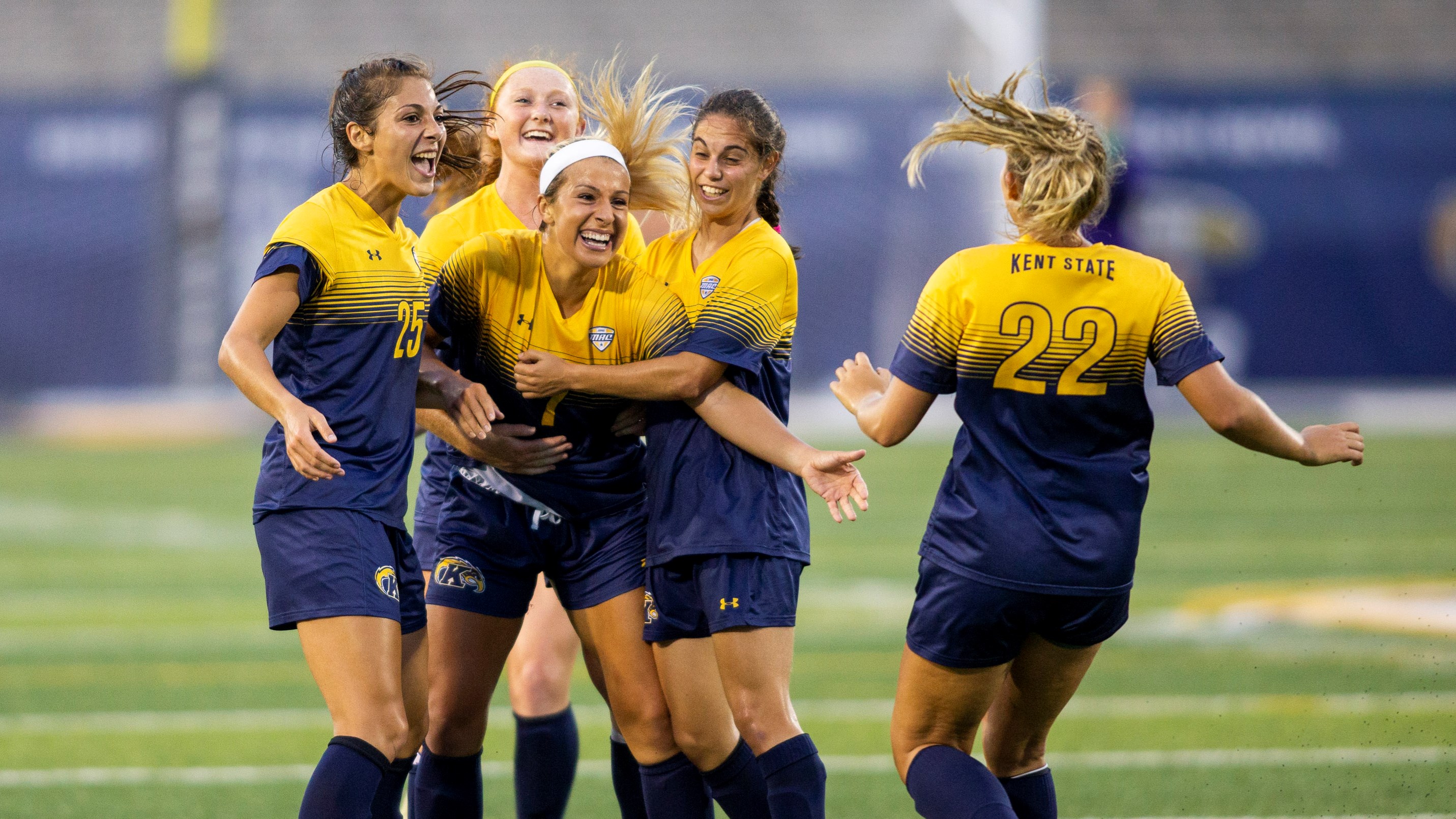 Yasmine Hall - Women's Soccer - Kent State Golden Flashes