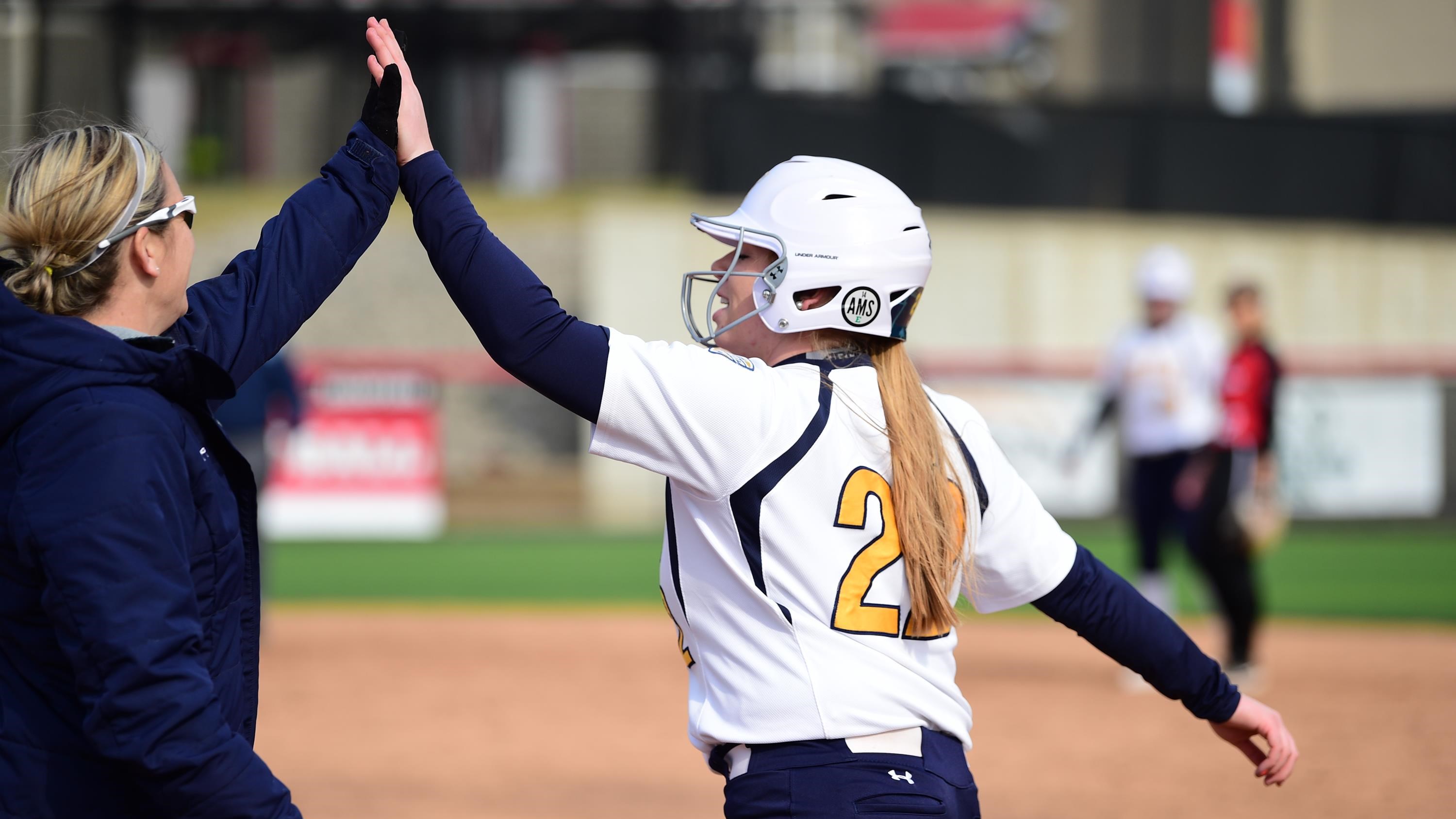 Jen Cader - Softball - Kent State Golden Flashes