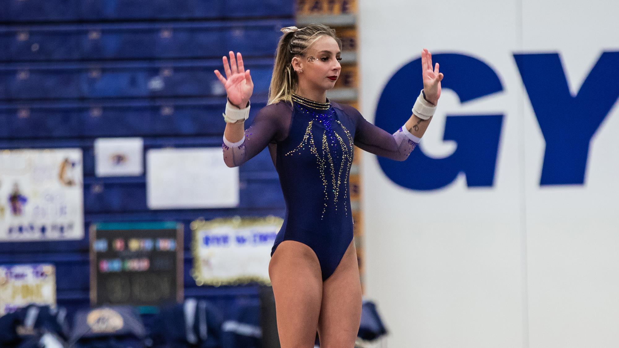 Keely Young - Gymnastics - Kent State Golden Flashes