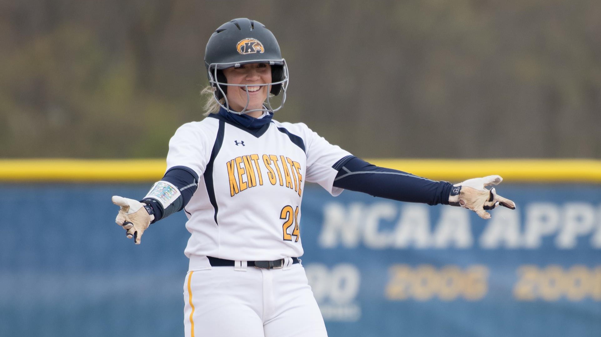 Chloe Cruz - Softball - Kent State Golden Flashes