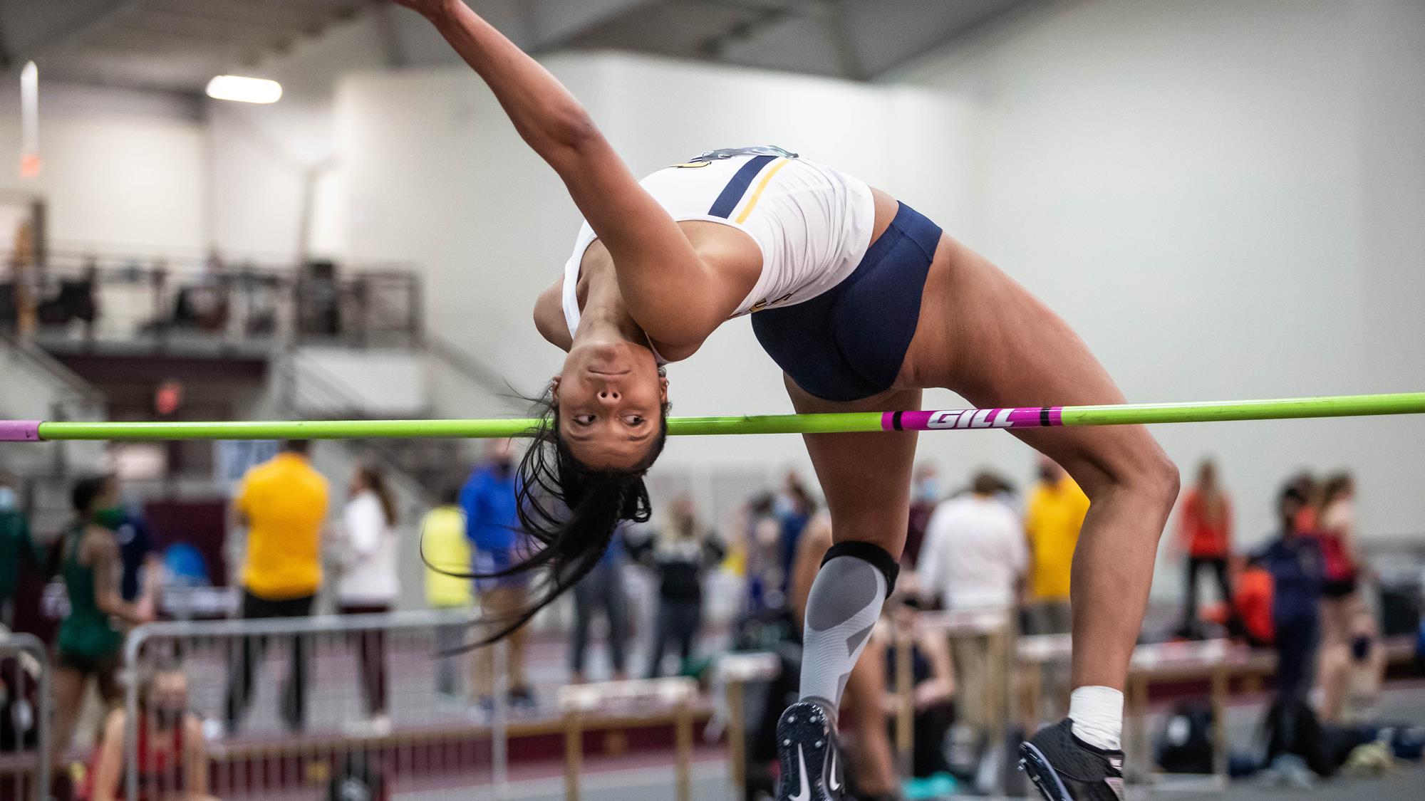Desiree Thomas - Women's Track & Field - Kent State Golden Flashes