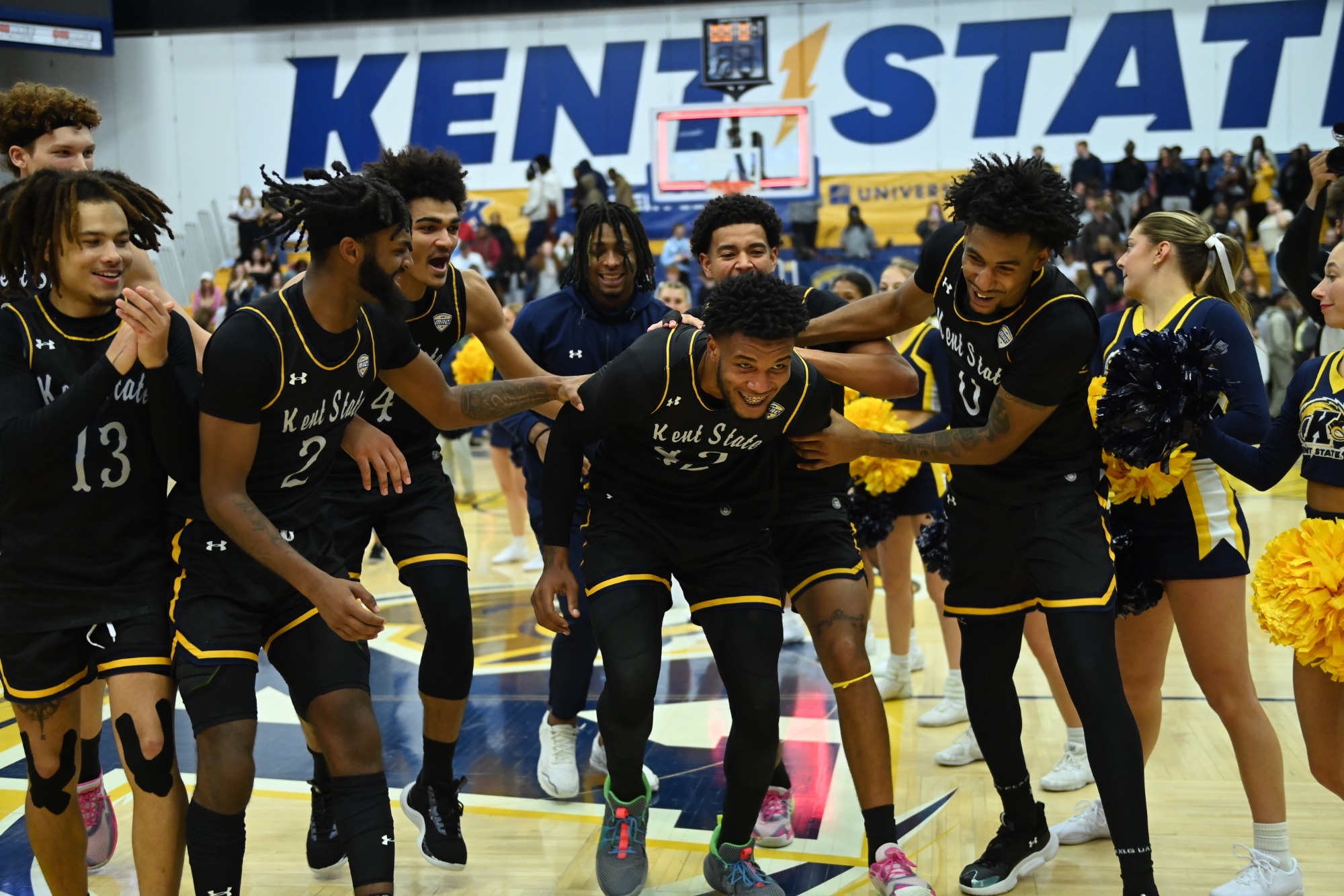 Second Half Spark Leads the Flashes to Season-Opening Win - Kent State ...