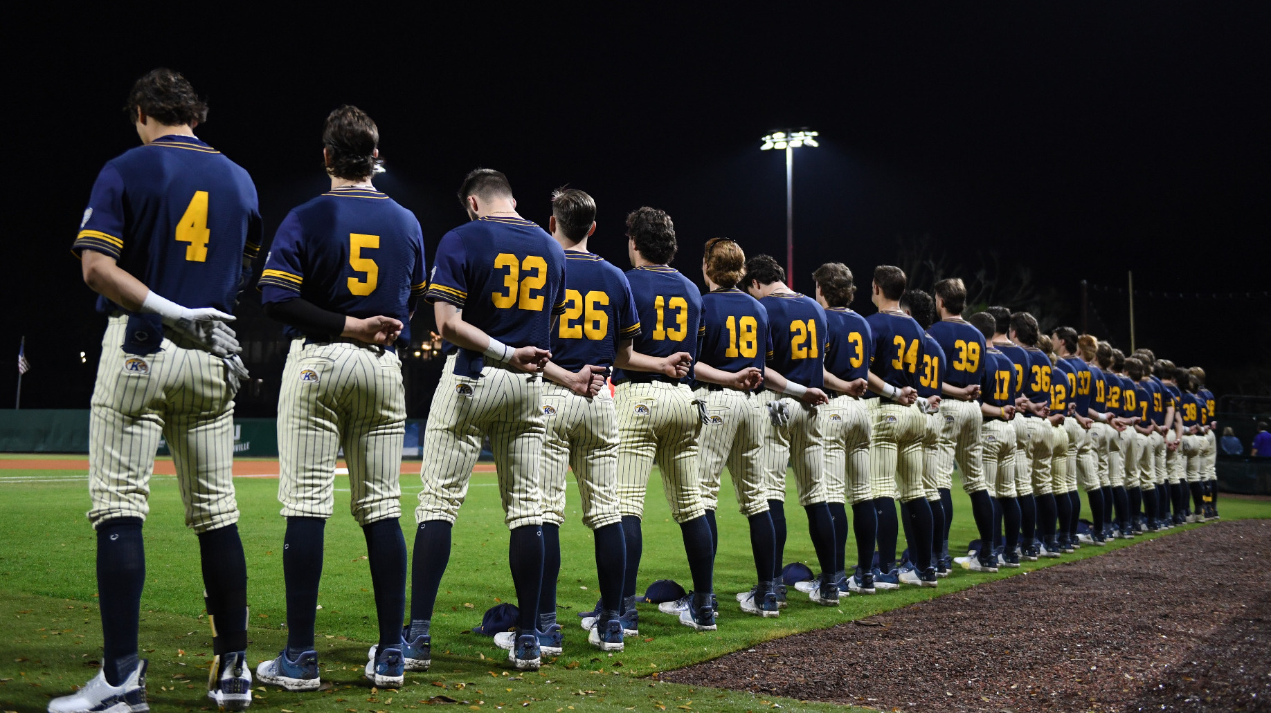 Indiana Edges Flashes in Road Trip Finale - Kent State Golden Flashes