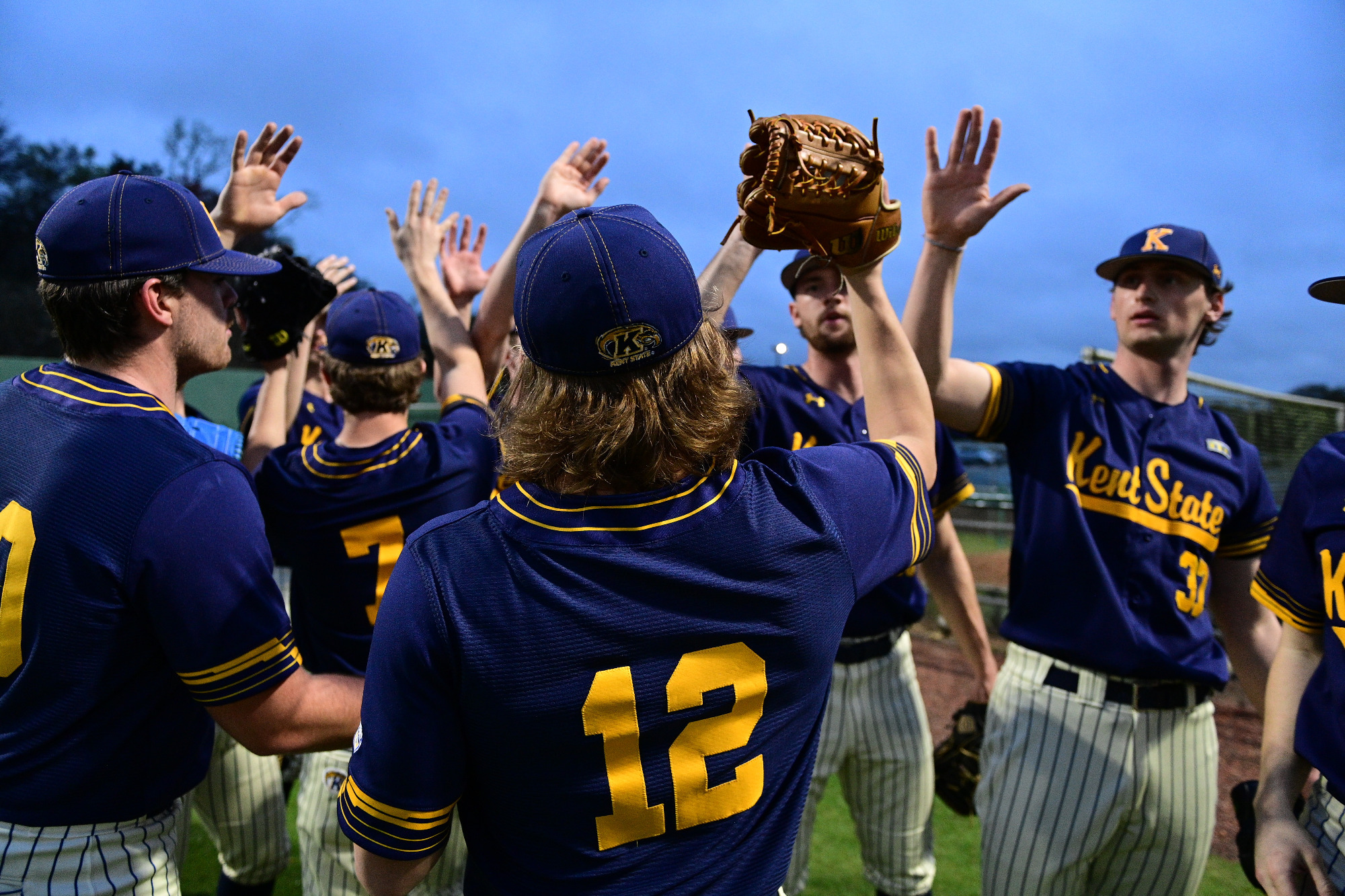 Flashes Mystify Griffins, Run Win Streak to 12 - Kent State Golden Flashes