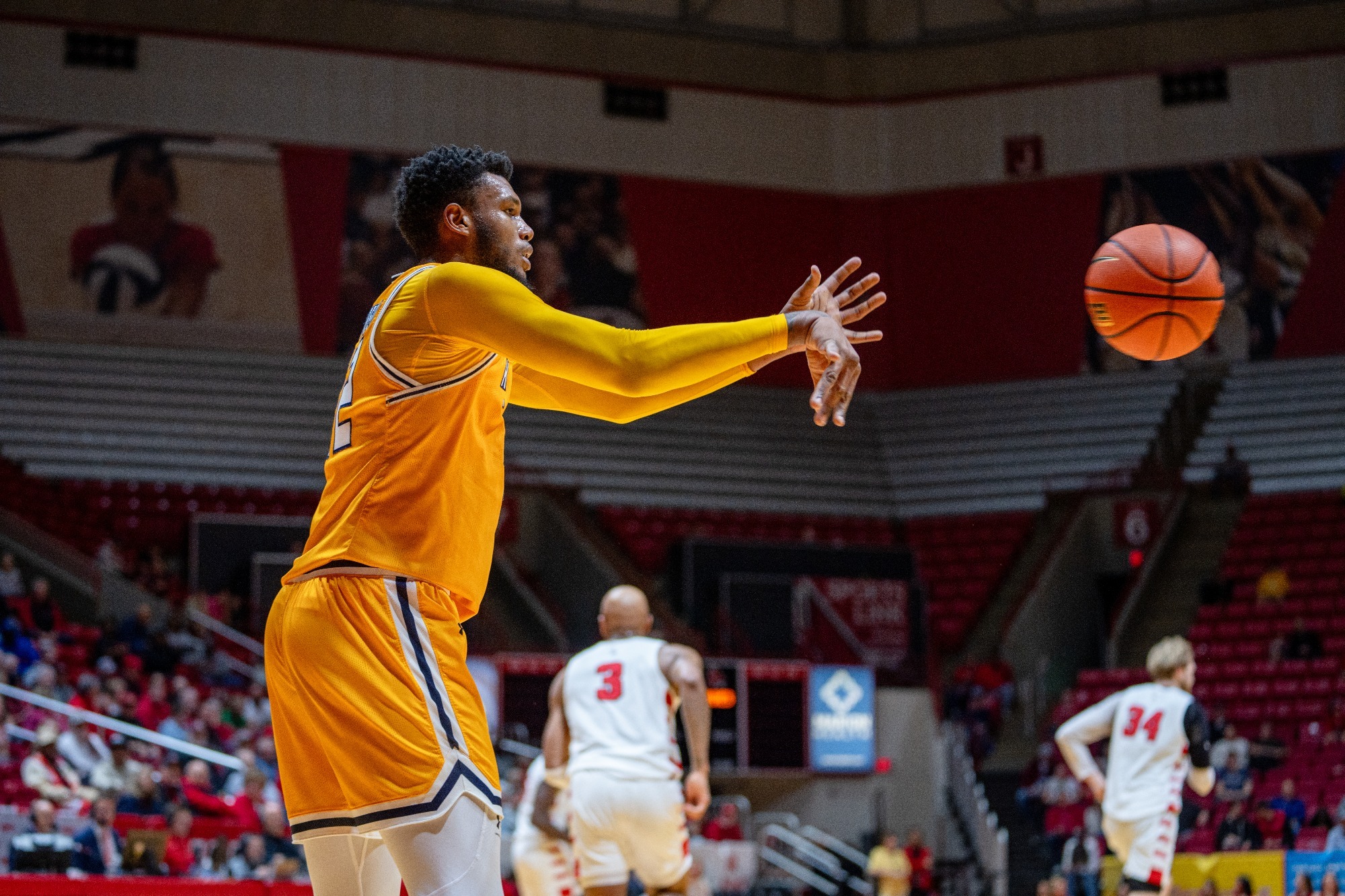 Flashes Fall to the Cardinals on the Road - Kent State Golden Flashes