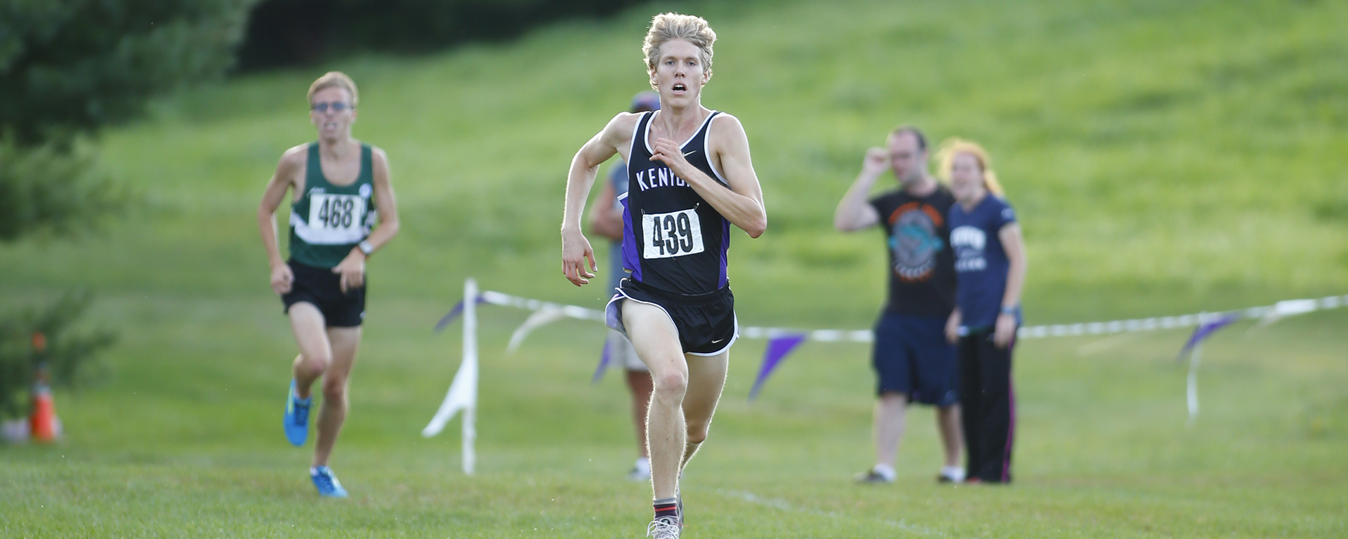 Isak Davis - 2016 - Men's Cross Country - Kenyon College Athletics