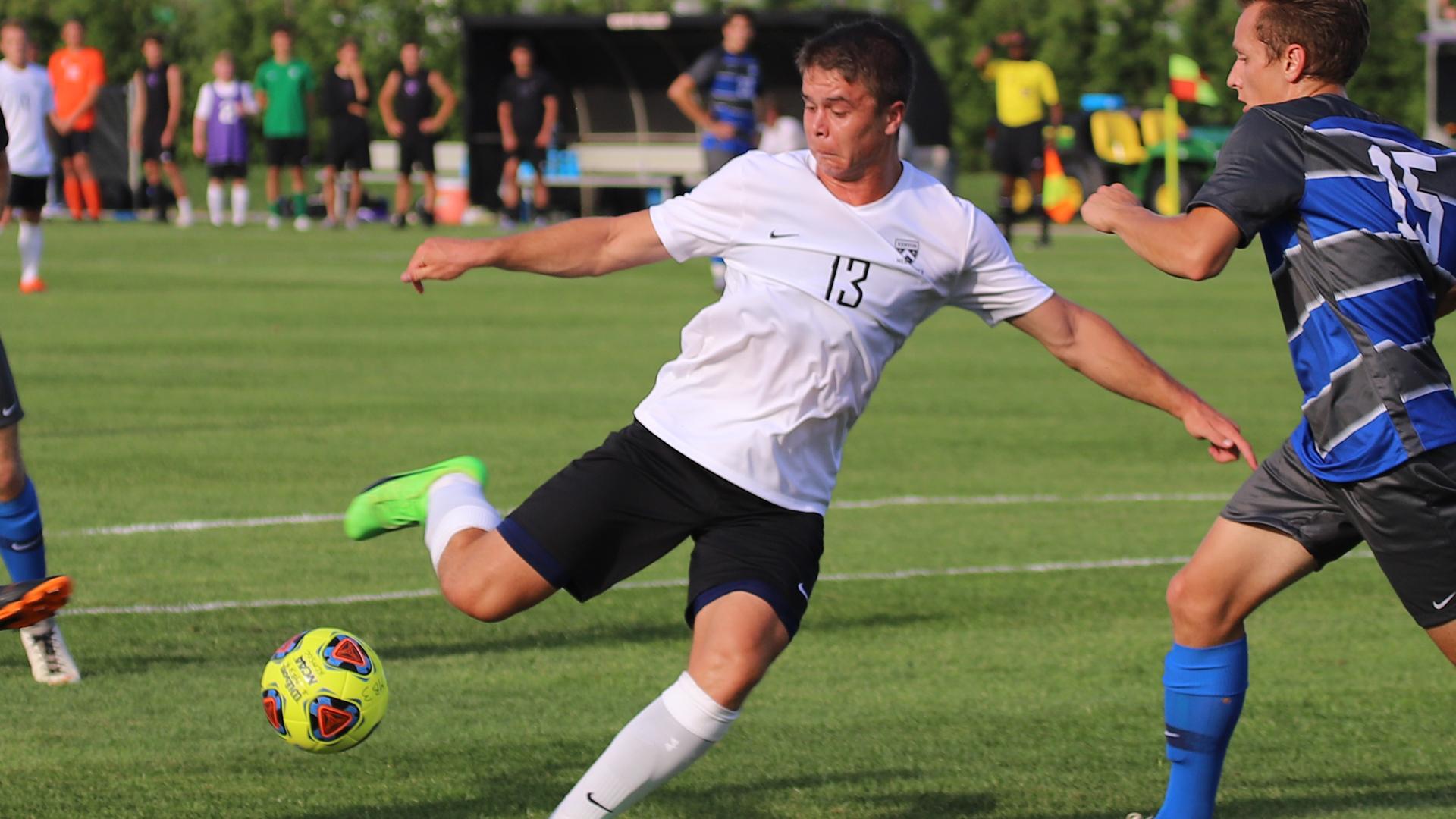 Lords best Pioneers, win fifth straight - Kenyon College Athletics