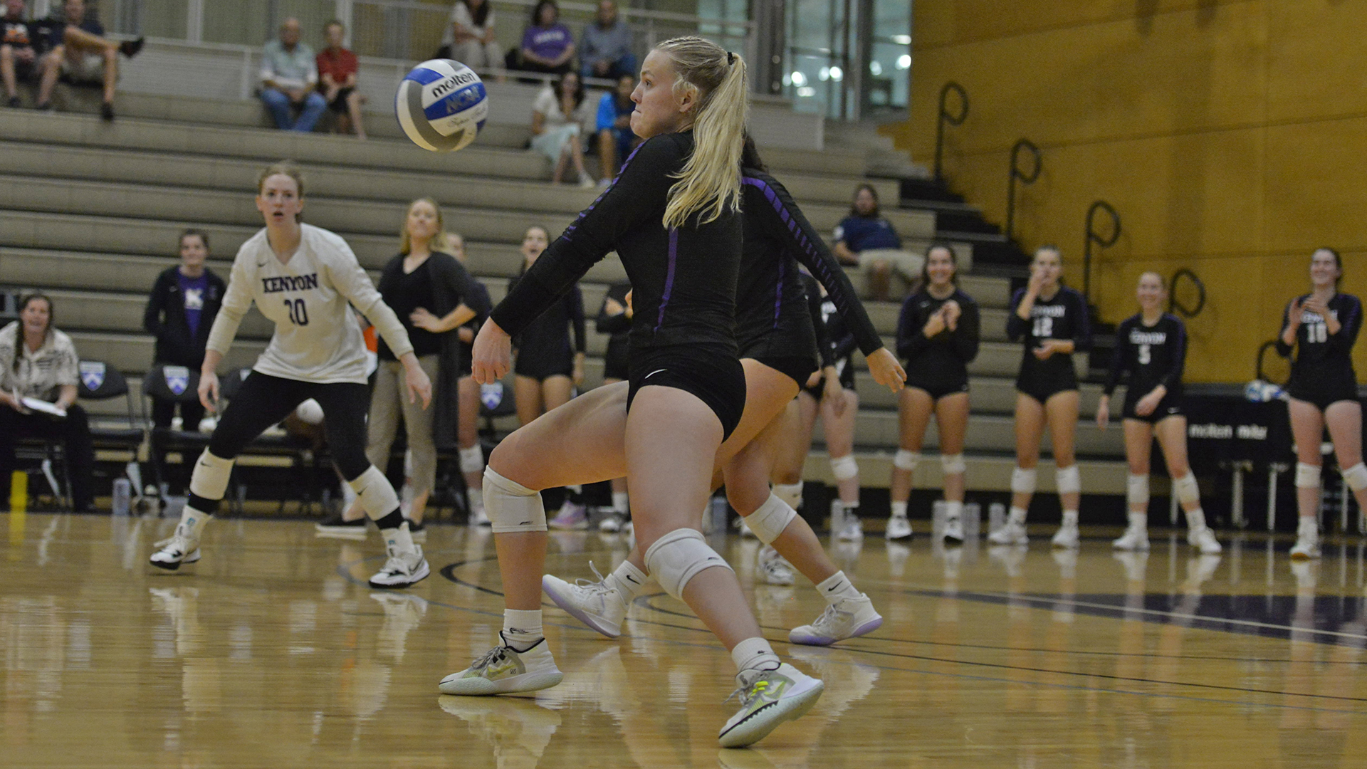 Owls come up short in two neutral-site matches - Kenyon College Athletics