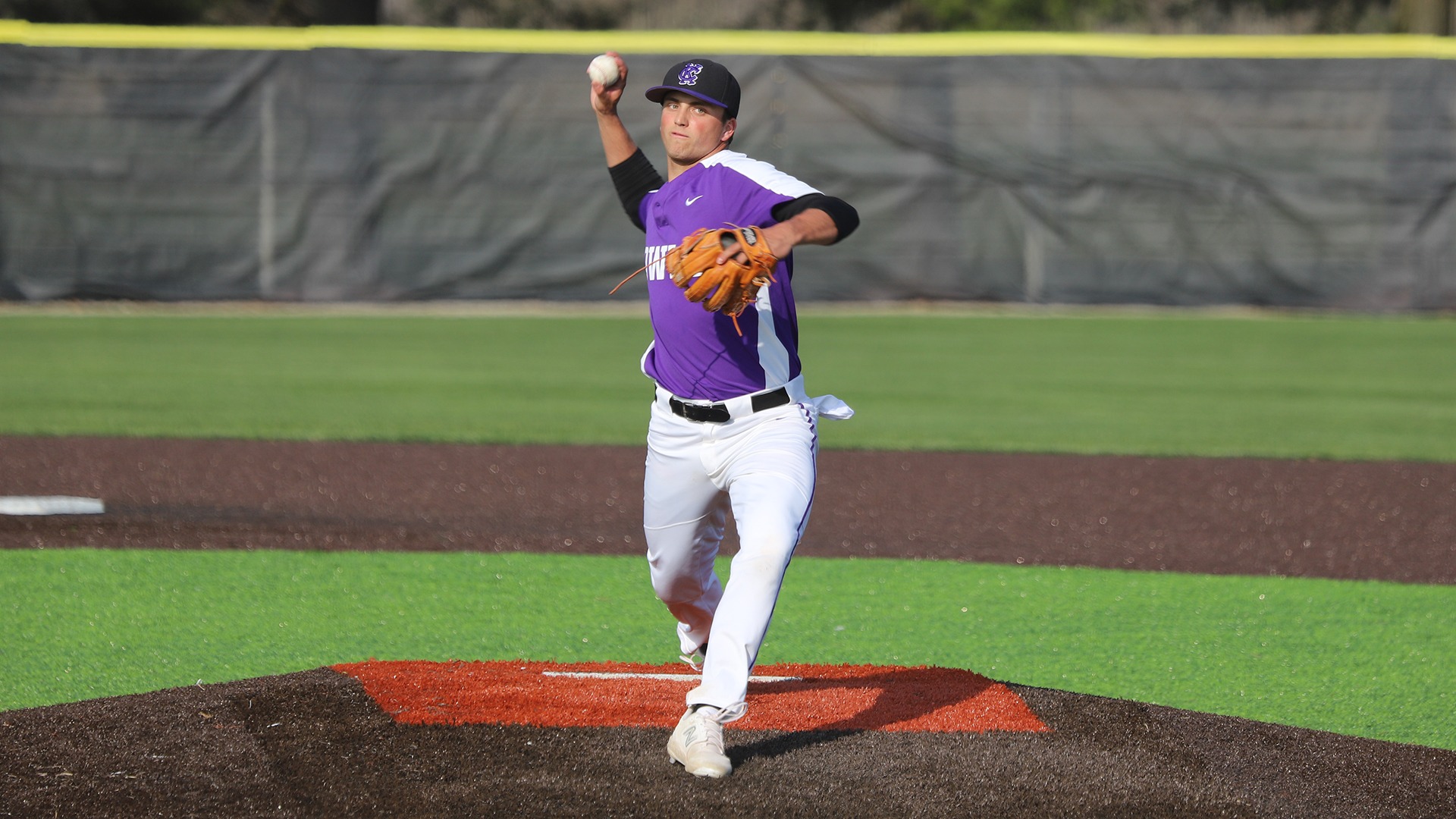 Yelland’s gem helps Owls blank Bullets - Kenyon College Athletics
