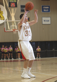Nick Reisig - Men's Basketball - King's College Athletics