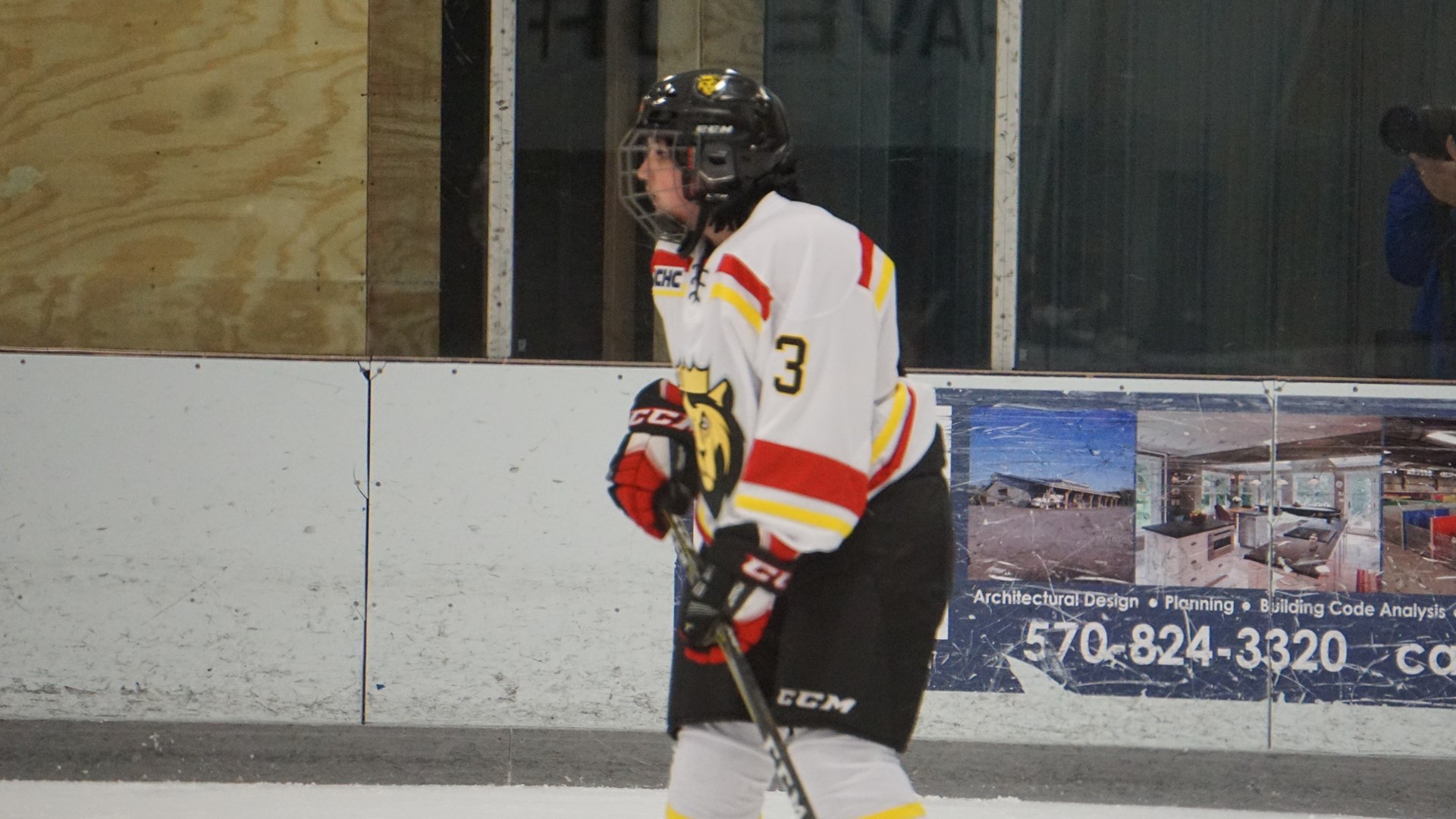 Kelly Tuffy - Women's Ice Hockey - King's College Athletics
