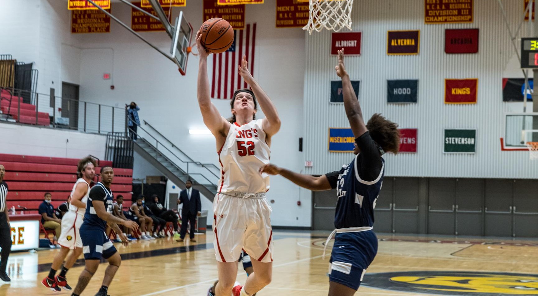 Dylan Heege - Men's Basketball - King's College Athletics