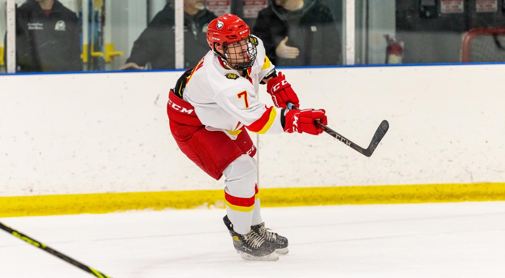 Evan Green - Men's Ice Hockey - King's College Athletics