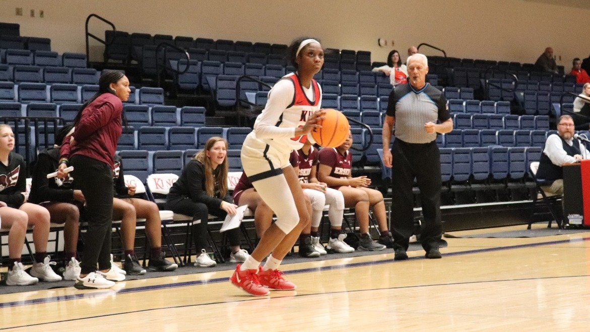 Tornado soar past Flying Fleet - King University