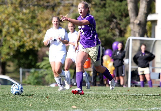 Kate Babington - 2013 - Women's Soccer - Knox College Athletics
