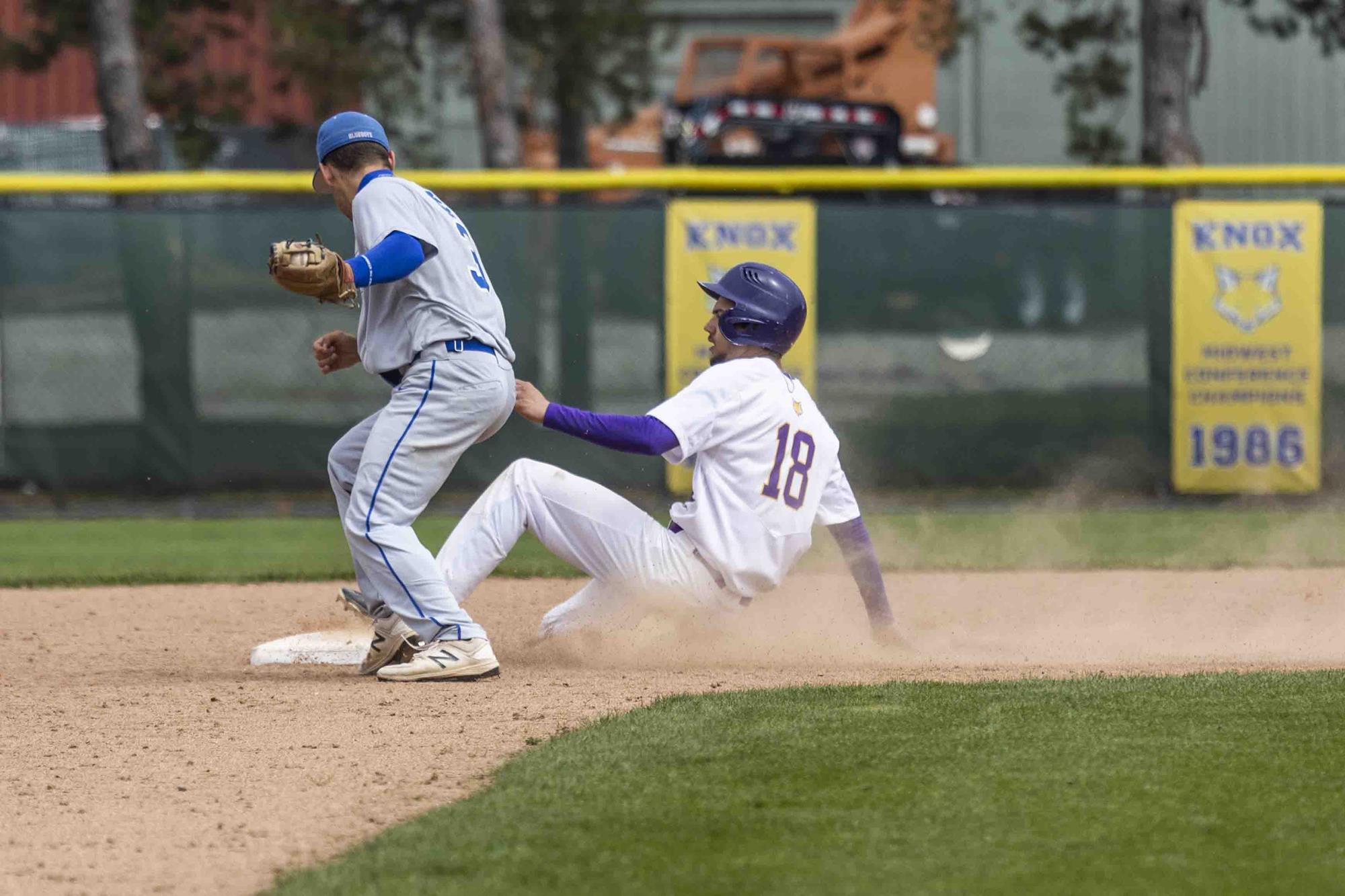 Baseball Falls to IC in Extra Innings - Knox College Athletics