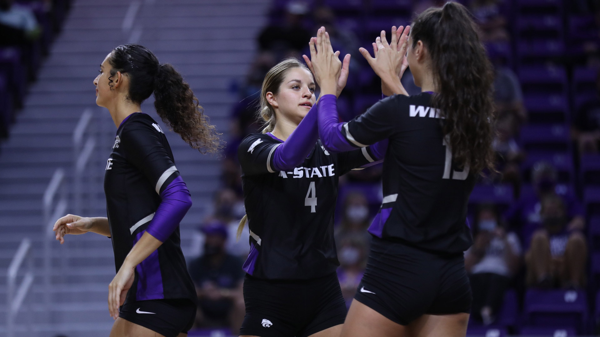 Kadye Fernholz - Volleyball - Kansas State University Athletics