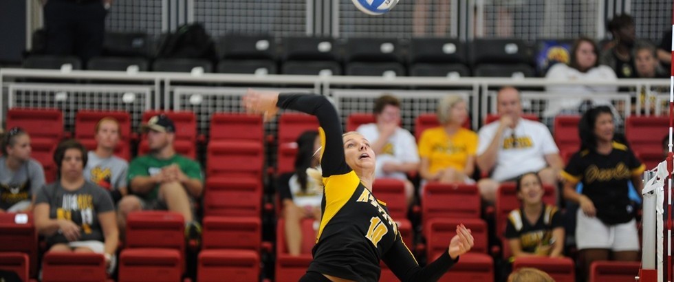 Kelly Marcinek - Volleyball - Kennesaw State University Athletics