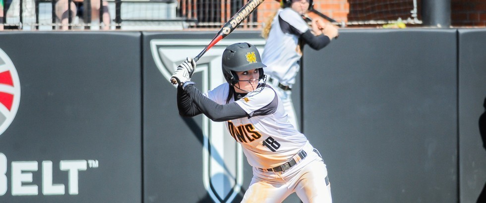 Alexis Collis - Softball - Kennesaw State University Athletics
