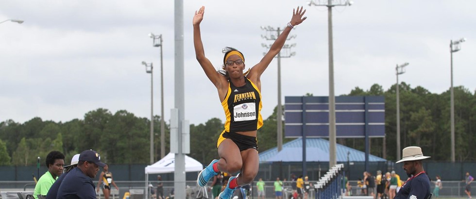 De'Von Johnson - Women's Track and Field - Kennesaw State University ...