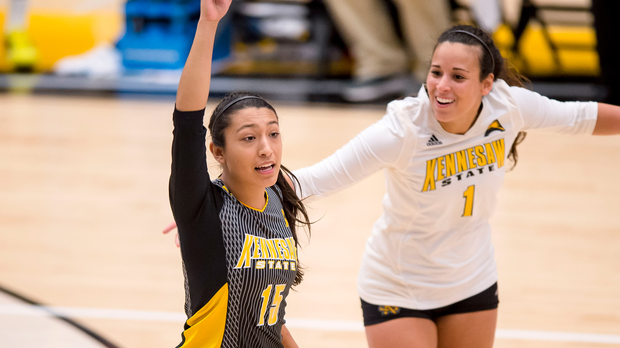 VB: Owls Down Troy in Season Opener - Kennesaw State University Athletics
