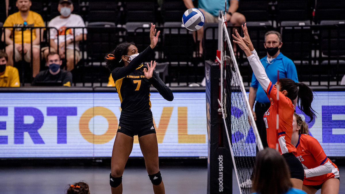 Jasmine Brown - Volleyball - Kennesaw State University Athletics