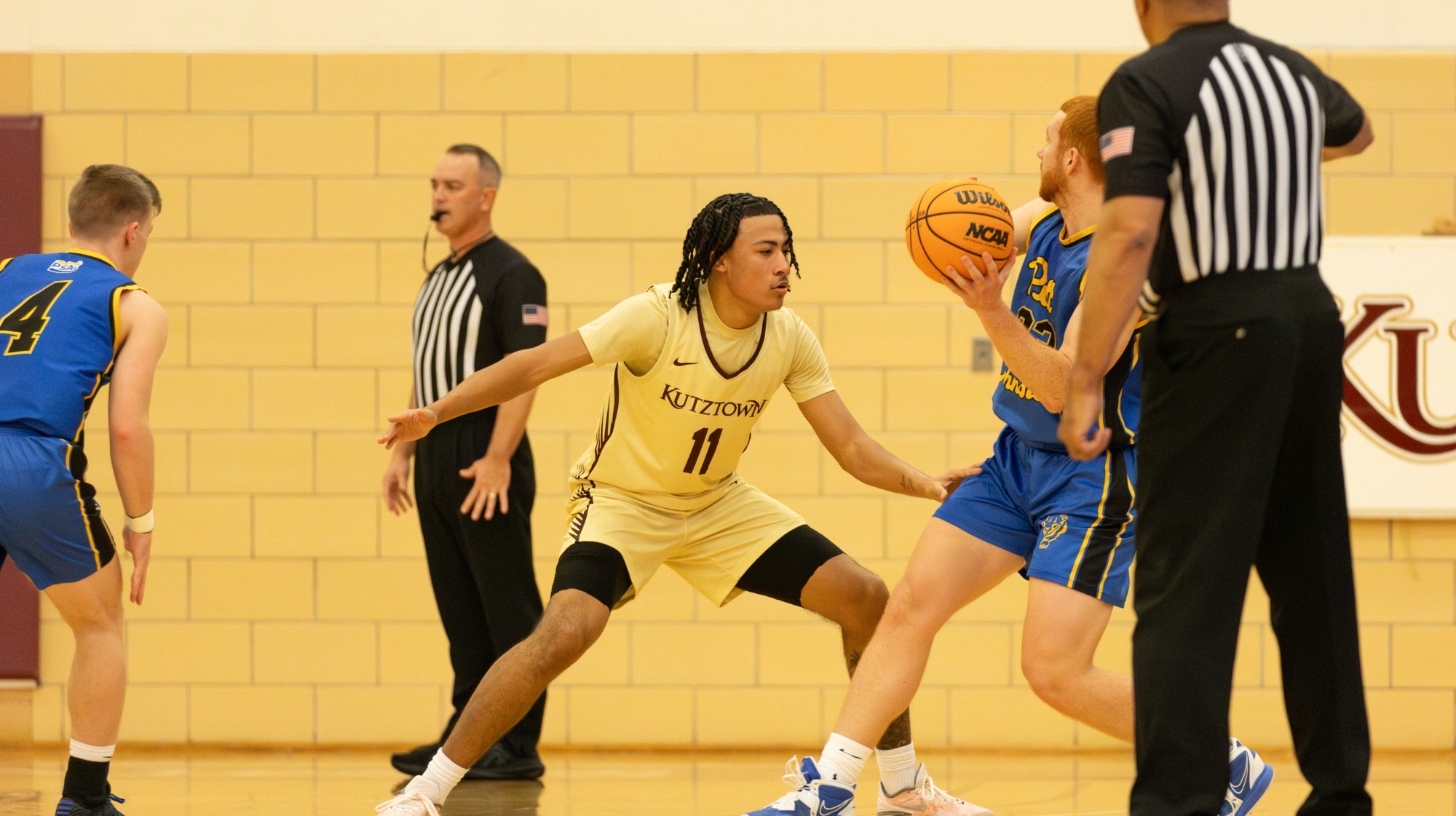 Men’s hoops battles wire-to-wire in PSAC East opening loss to Mansfield ...