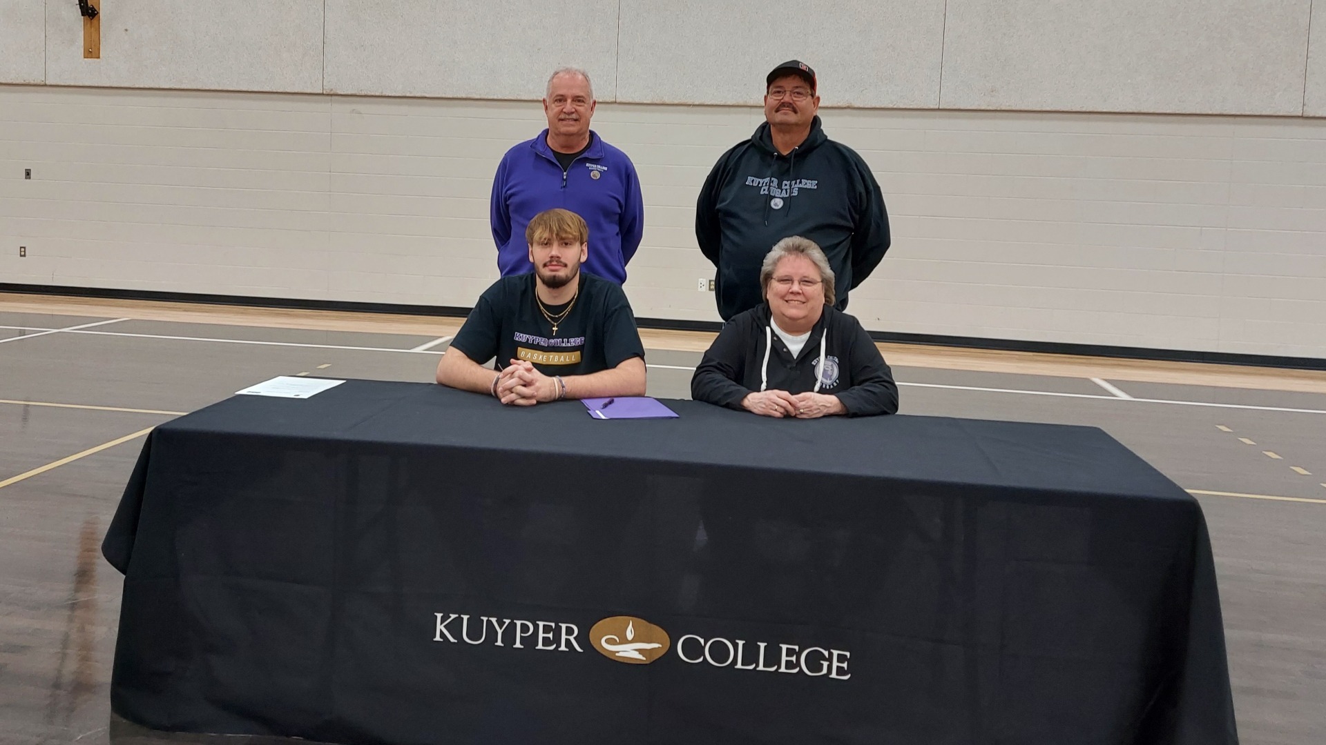 Travis Jones Signs With Cougars - Kuyper College