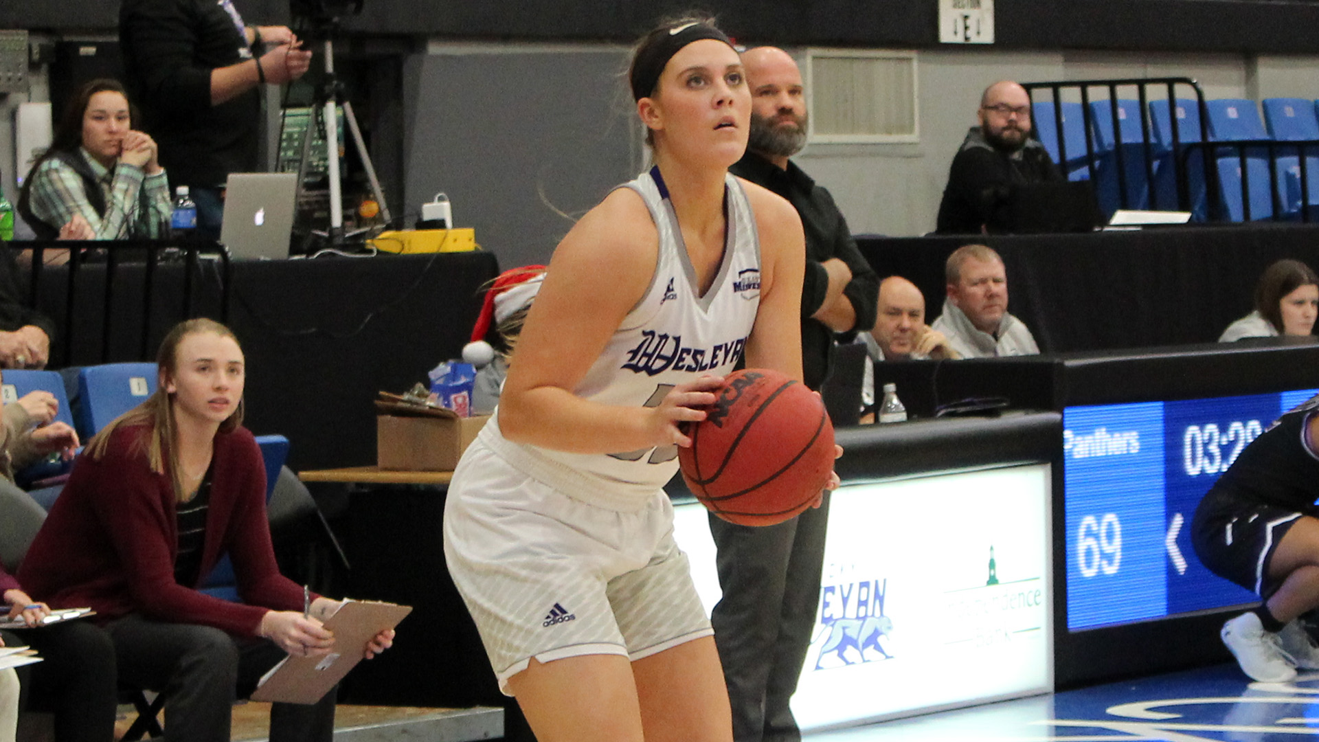 Season of Giving - Kentucky Wesleyan College Athletics