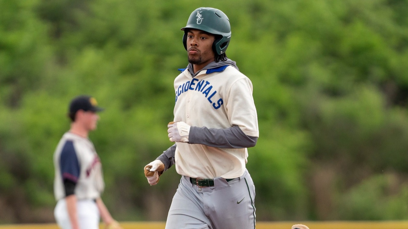 Thorobreds Dominate Opening Doubleheader, Sweeping Tuskegee in Baseball ...