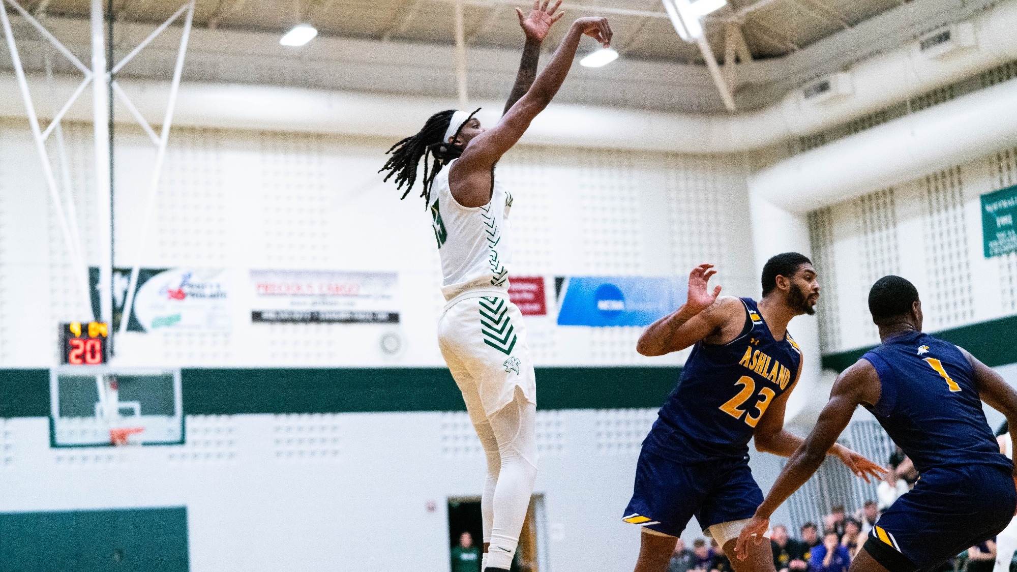 Leon Hughes - 2023-24 - Men's Basketball - Lake Erie College