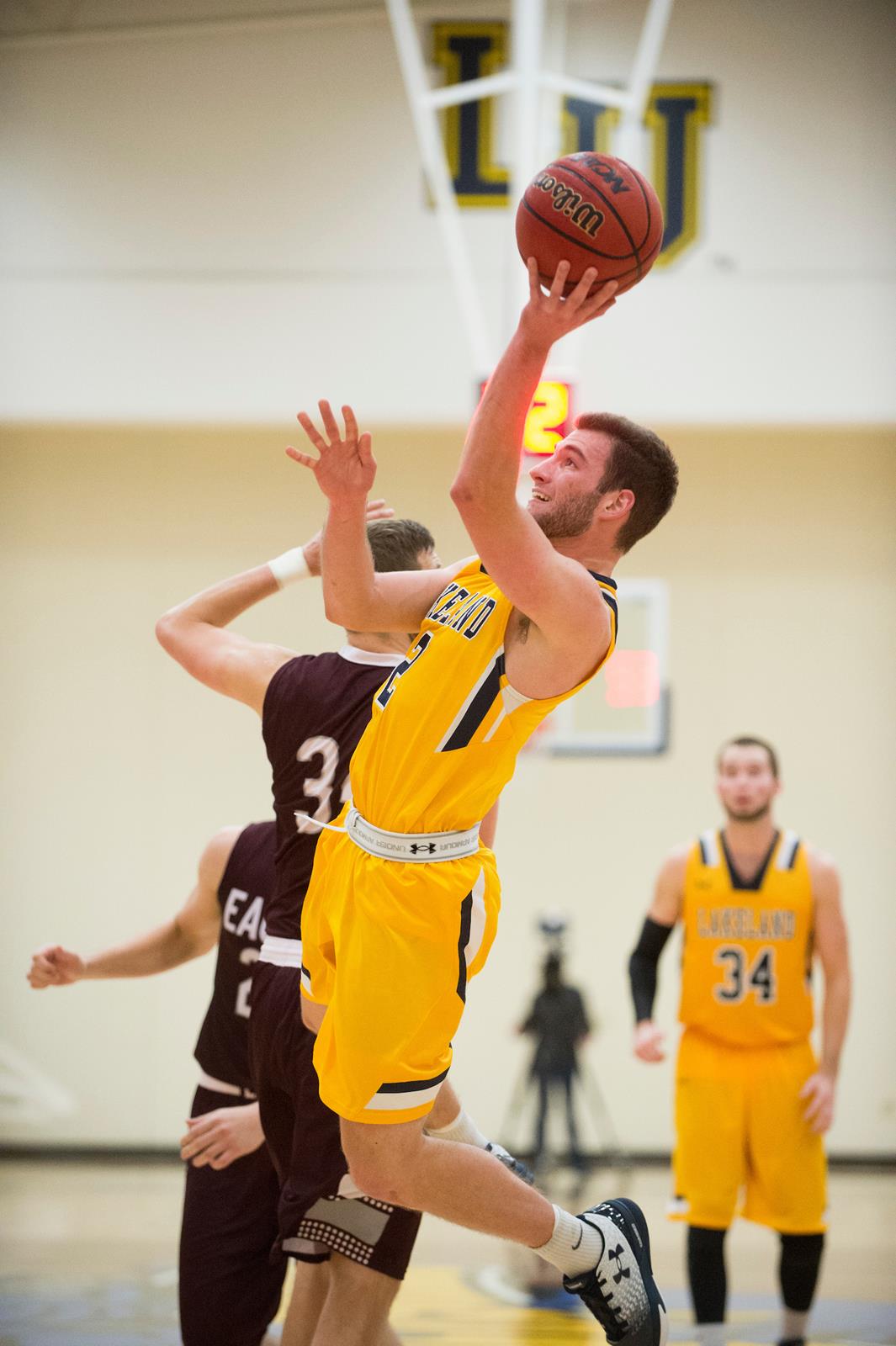 Mark Gryszkiewicz - 2016-17 - Men's Basketball - Lakeland University ...