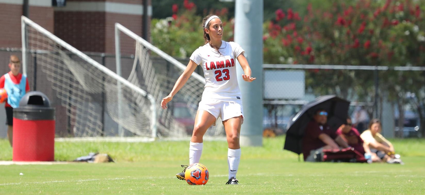 Laura Parra - 2017 - Women's Soccer - Lamar University Athletics