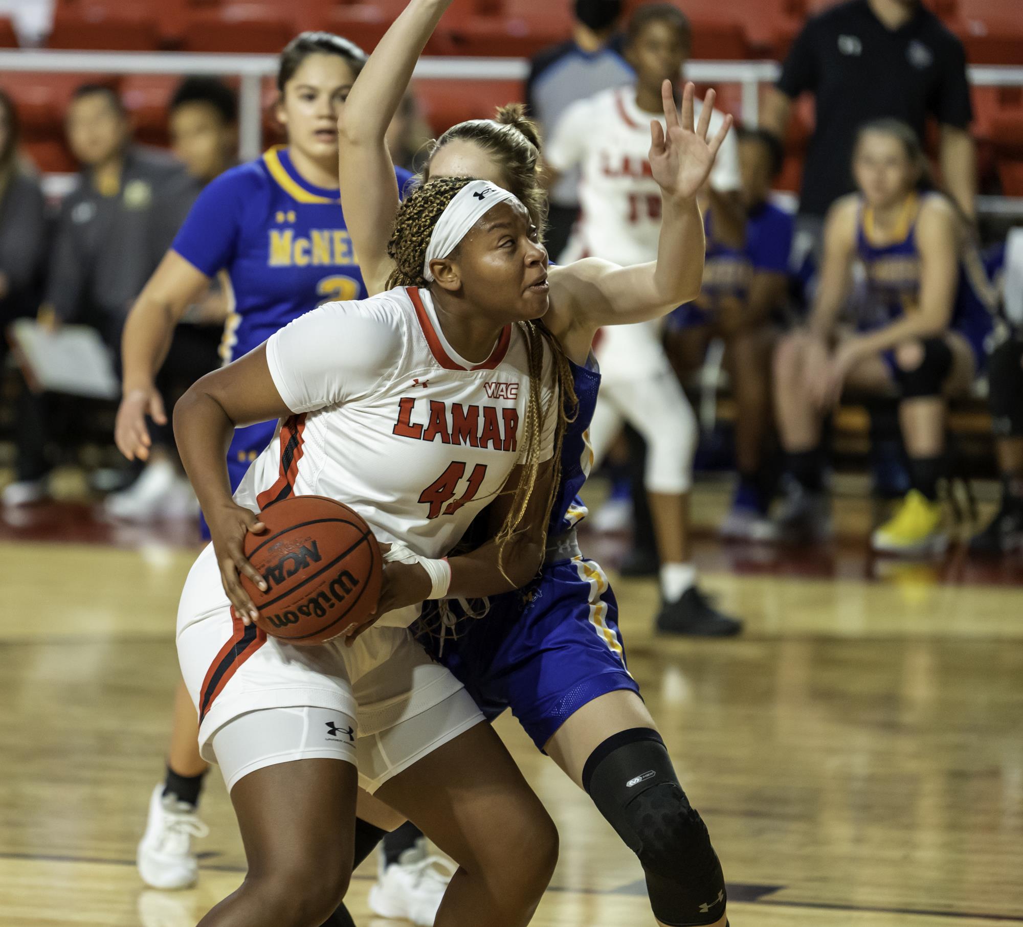 Davis and Defense Defeat TexAnns - Lamar University Athletics