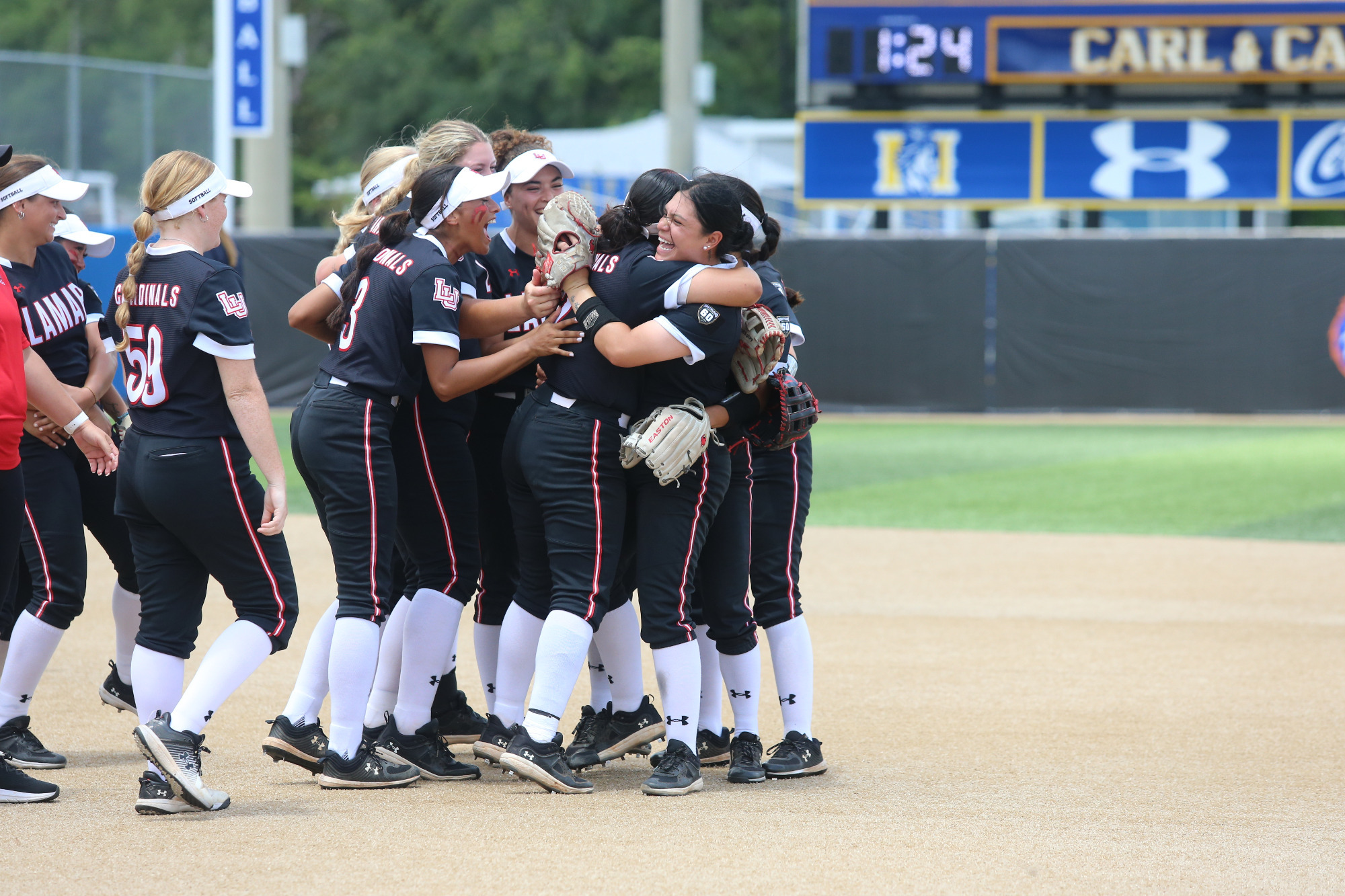 Cardinals' Season Ends With 22 Wins - Lamar University Athletics