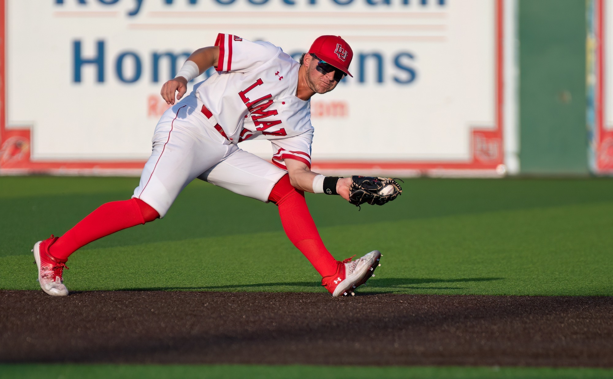 Cardinals Take Series with Game Two Win - Lamar University Athletics