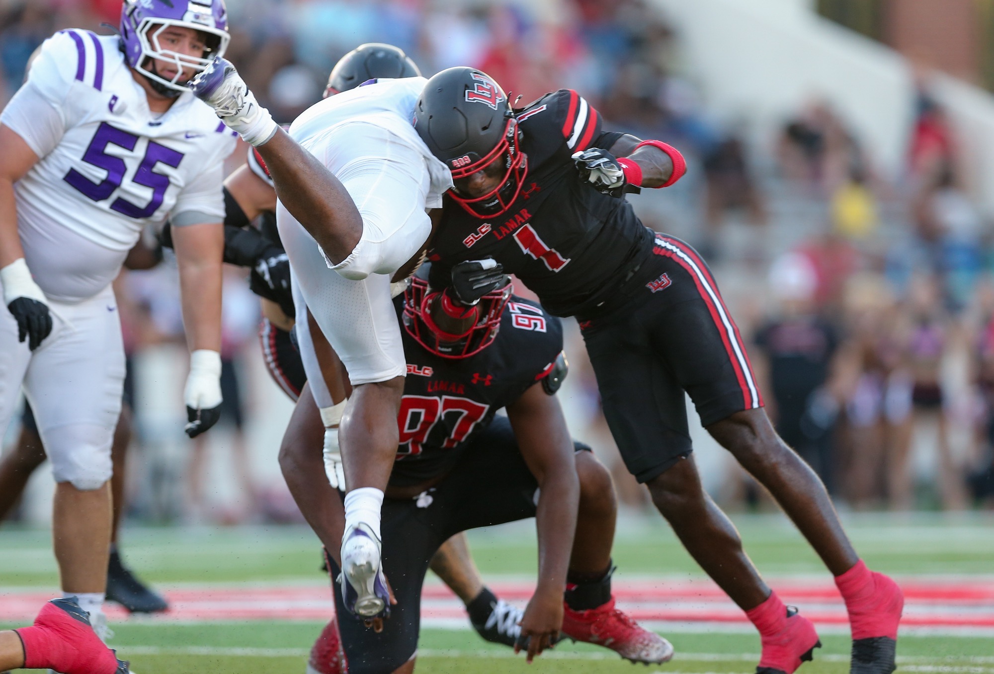 Cardinals Jump into National Rankings - Lamar University Athletics