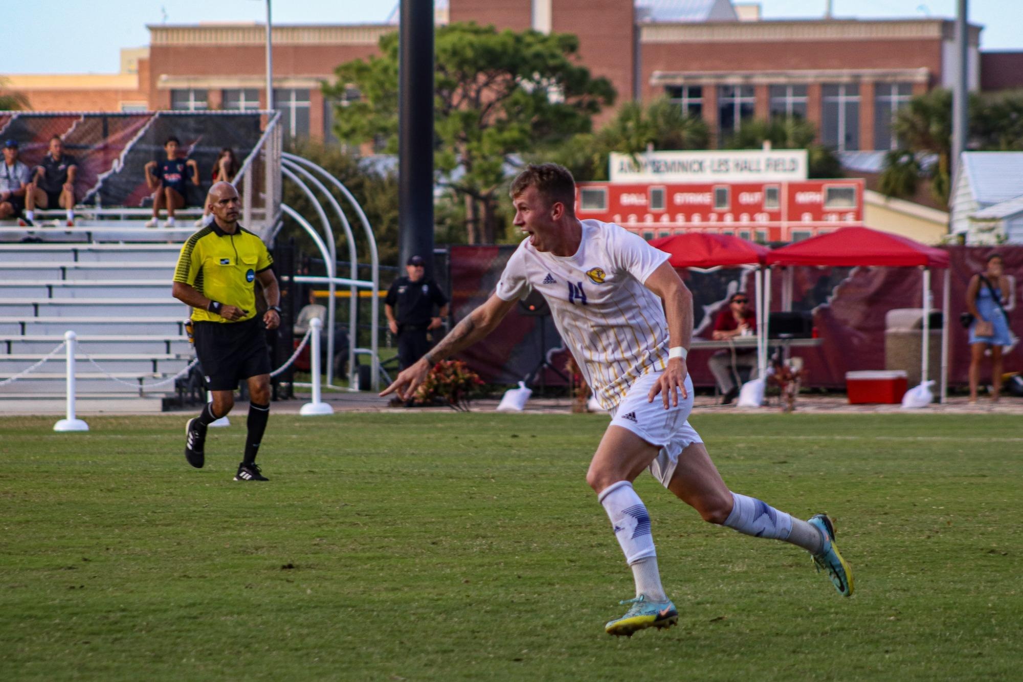 Carson Dinger - 2022 - Men's Soccer - Lander University